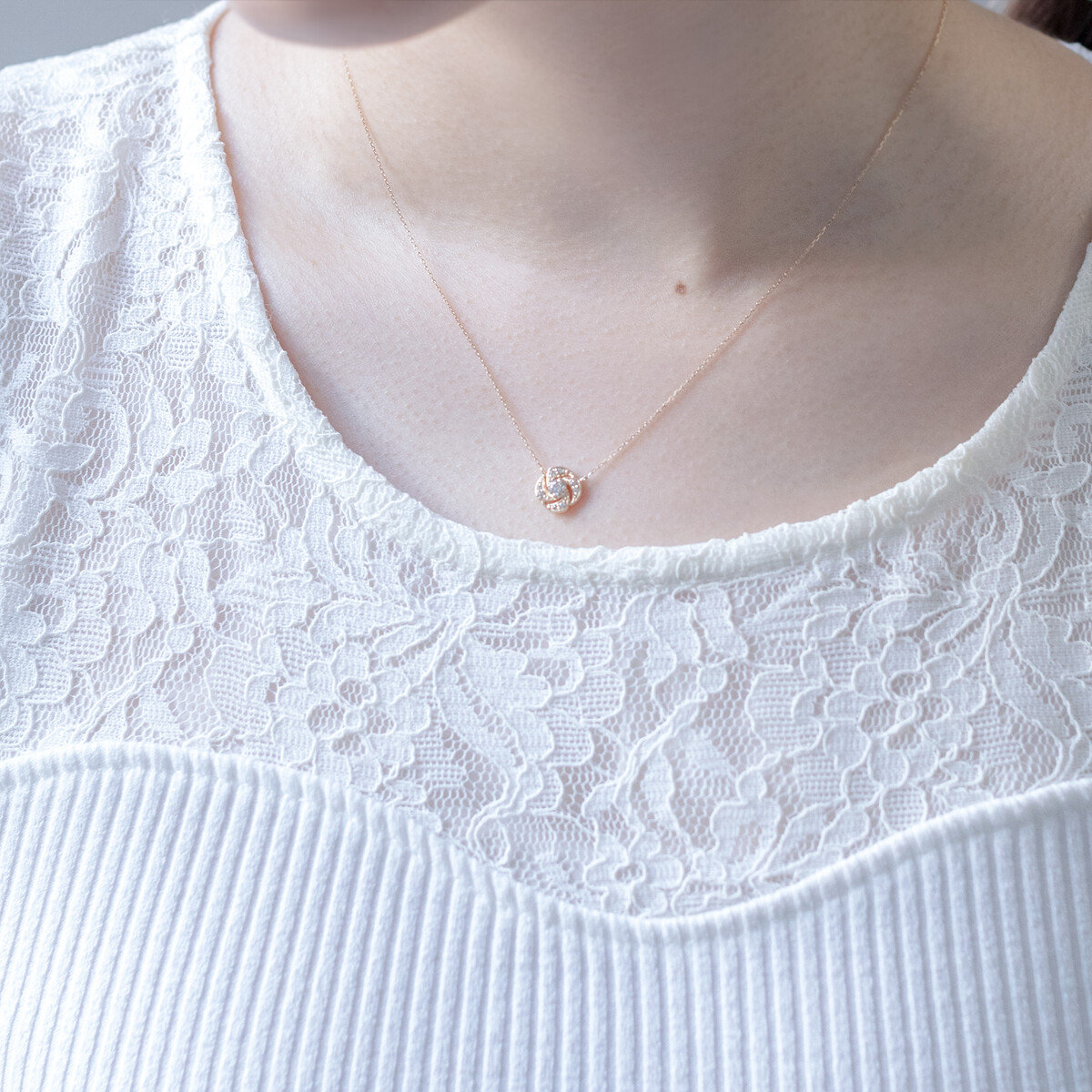 K10 イエローゴールド ダイヤモンド フラワー ネックレス （0344-3112-0019）｜BLOOM(ブルーム）｜ネックレス｜BLOOM ...